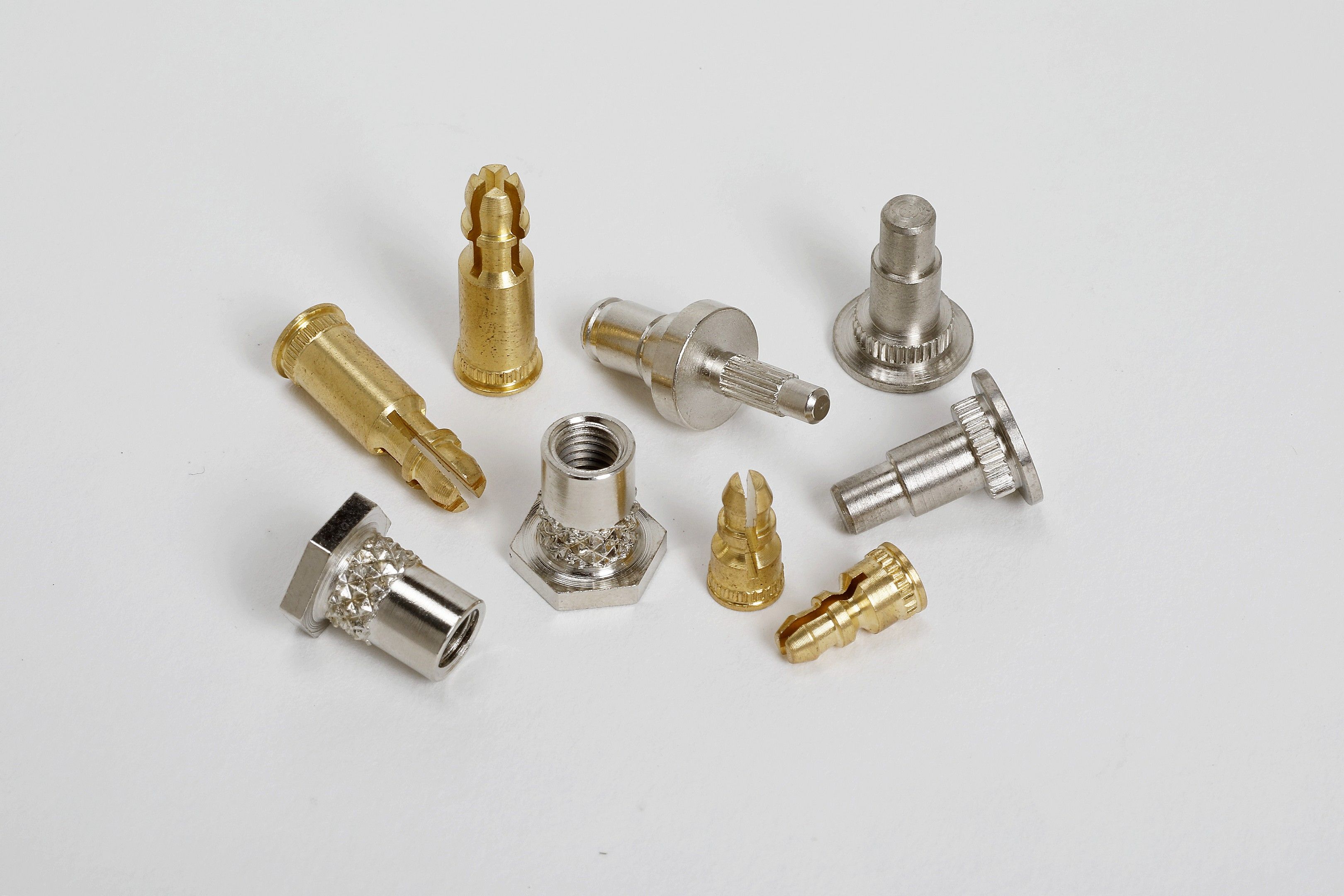 Custom screw manufacturer-turning parts-CHU WU